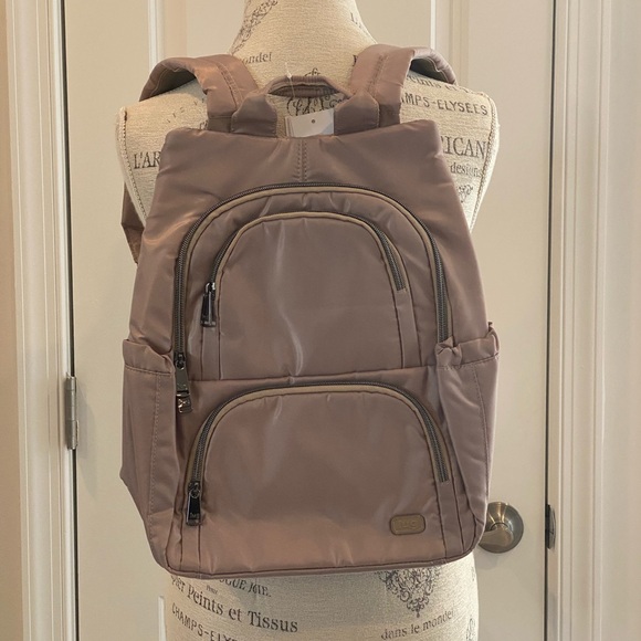 lug | Bags | Lug Hatchback 3 Nylon Backpack With Rainforest Lining ...